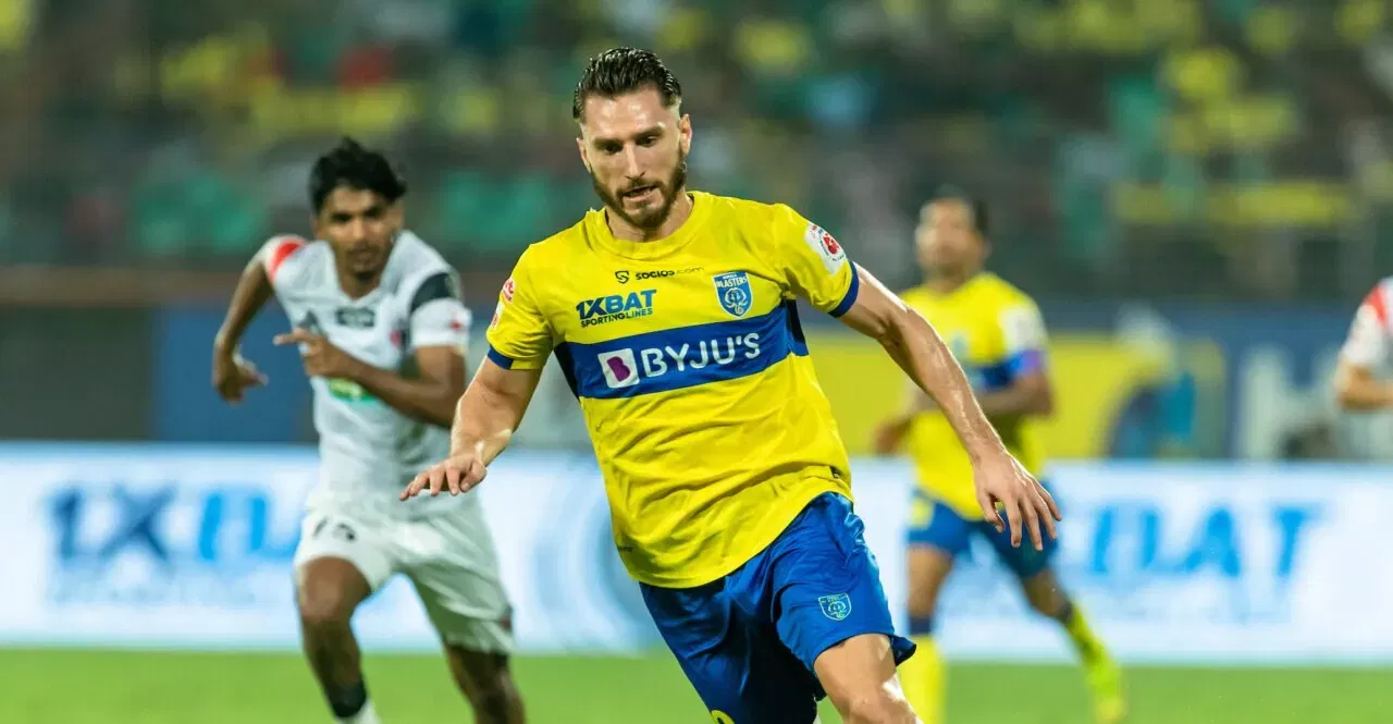 Dimitrios Diamantakos extends stay at Kerala Blasters